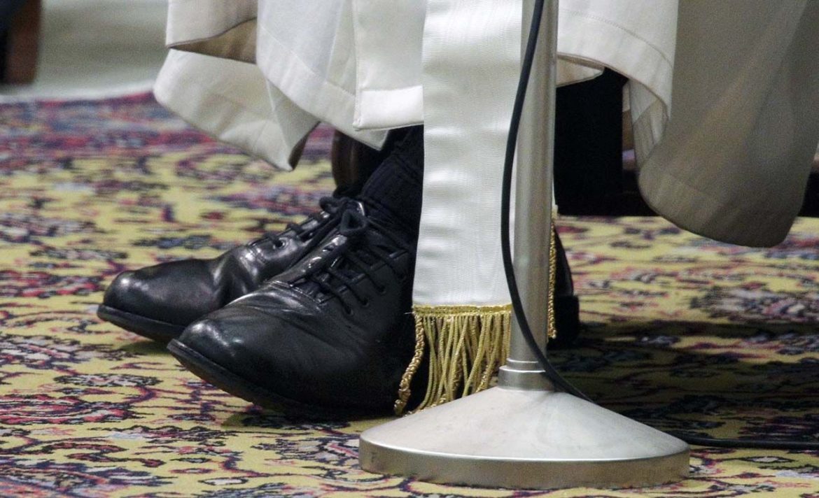 Why do popes wear red shoes? - Pope Web - Vatican 2023