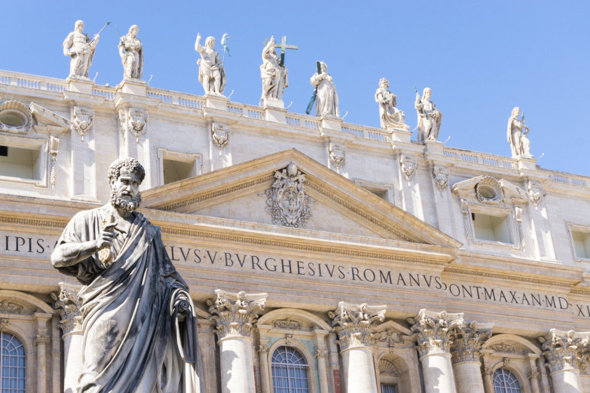 Is the Vatican built on Peter's grave? - Pope Web - Vatican 2023