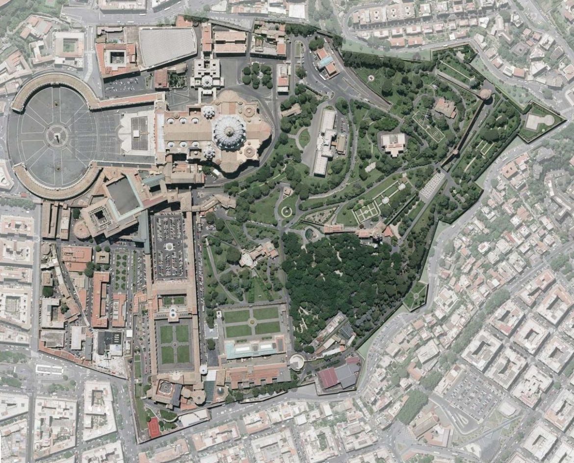 The Vatican is actually much bigger than you think - Pope Web - Vatican ...