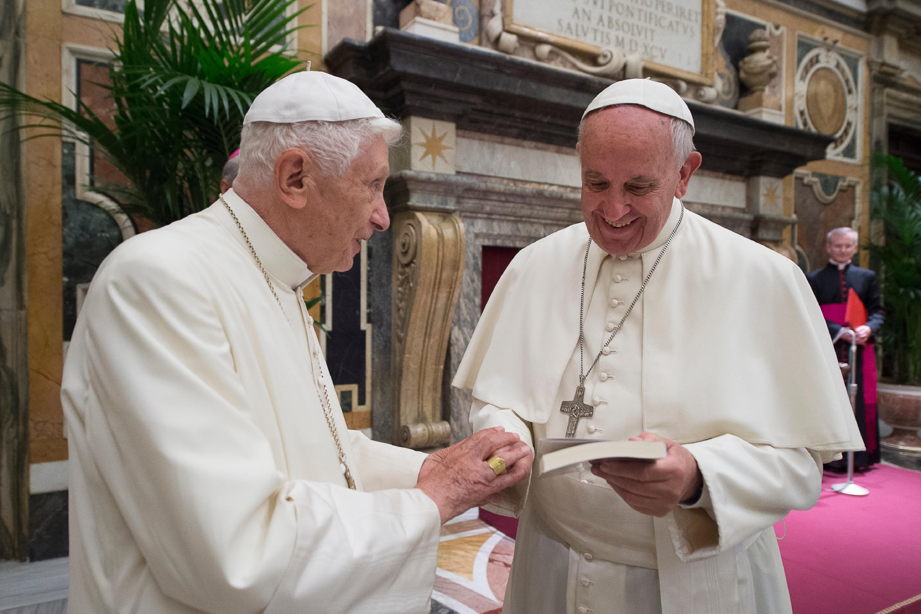 What Is The Pope s Hat Called Pope Vatican 2023 What Is The Pope s Hat Called Pope Vatican 2023